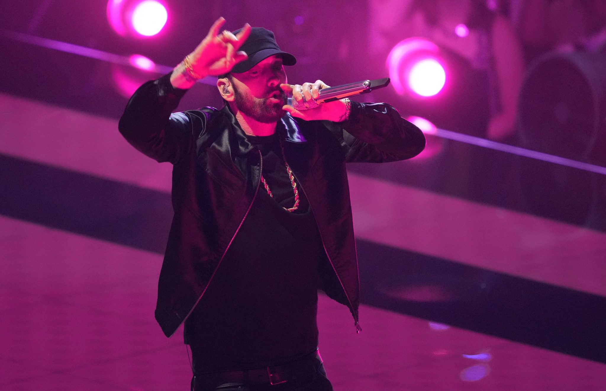 Eminem ganha Emmy e fica a um passo do status EGOT - Eminem Brasil
